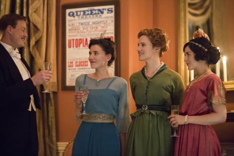 16 Captivating Irish Mysteries & Crime Dramas to Stream Now (US ...